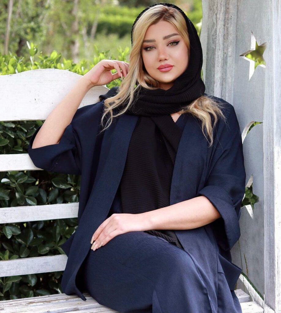 Iranian Women: A Comprehensive Guide to Dating Iranian Girls